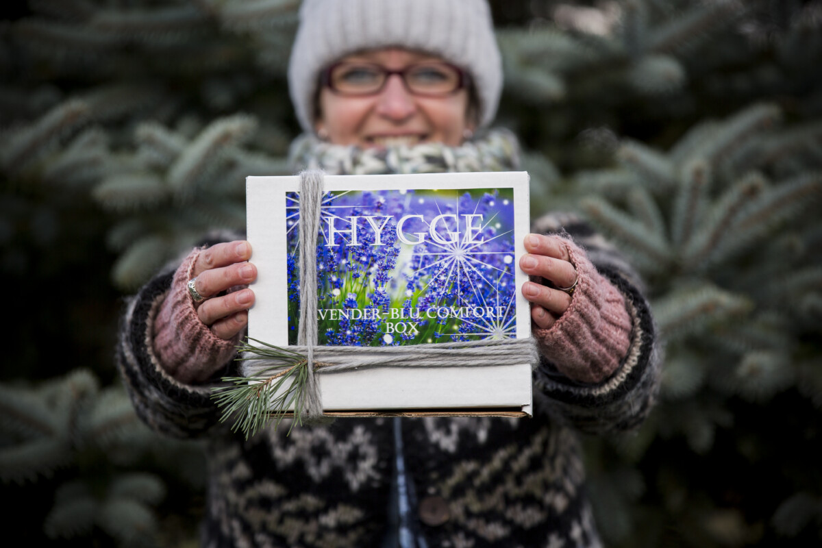 Mila Haynos - Lake Scugog Studio Tour